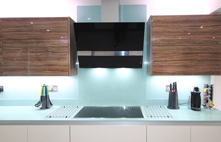 Glass Worktops | Kitchen Worktop Prices, Brighton | Coloured Worktops